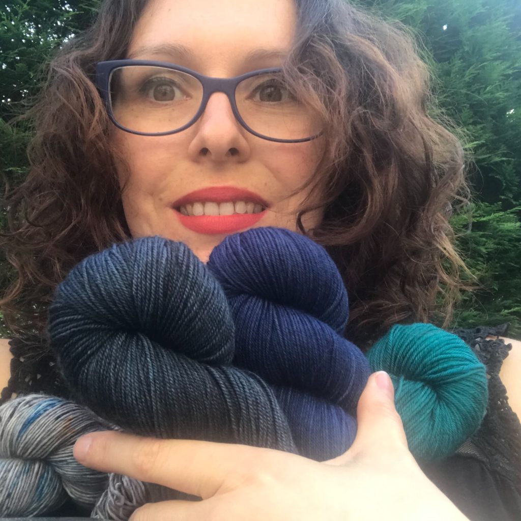 A propos... - Même les anges tricotent A propos... A propos...